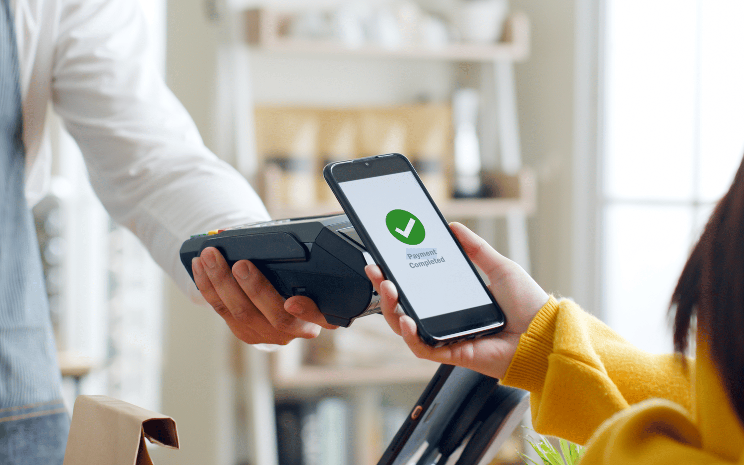 What are smart payment cards?